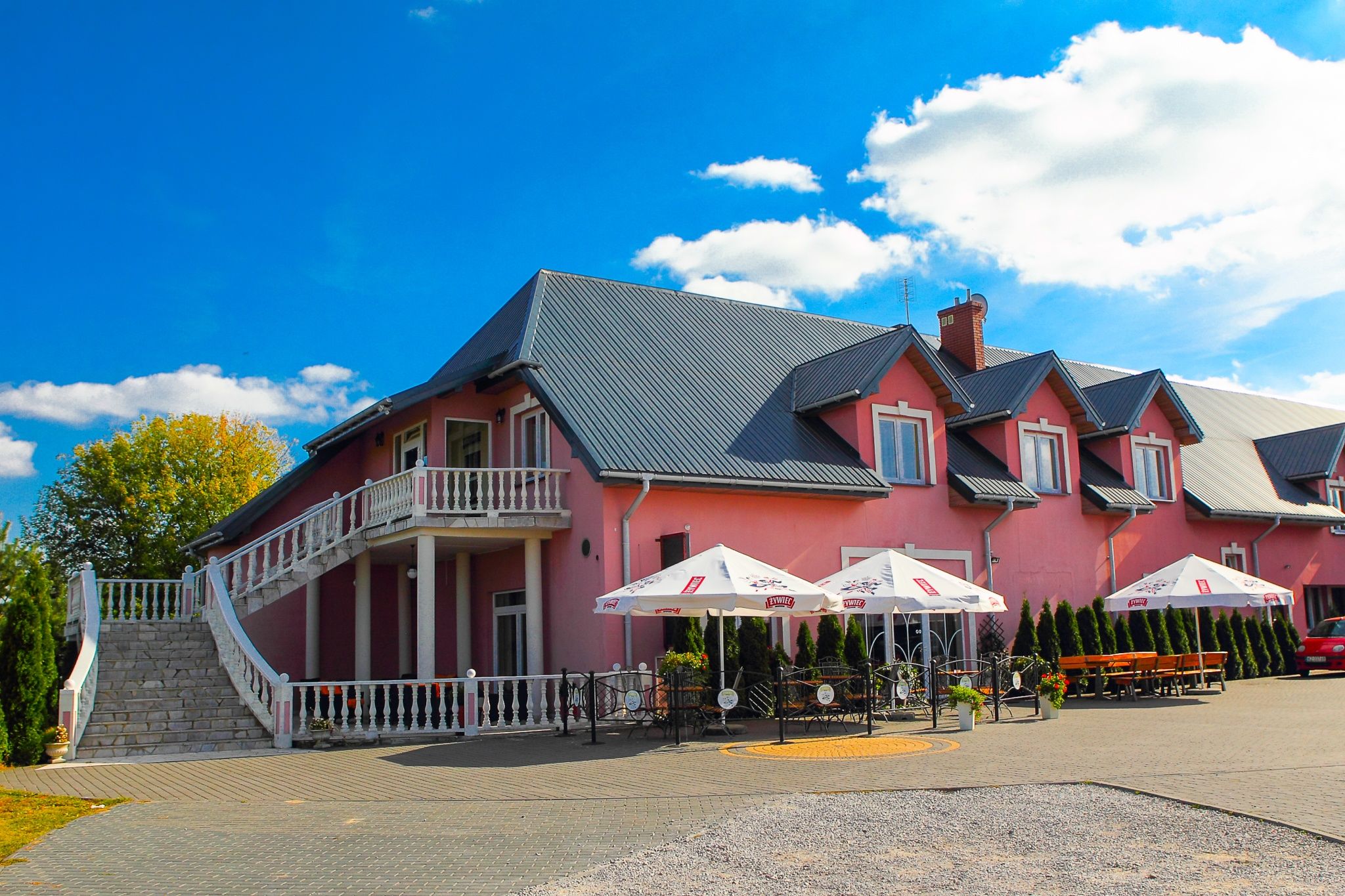 HEDERA Hotel & Restaurant Stare Babice - Noclegi.pl