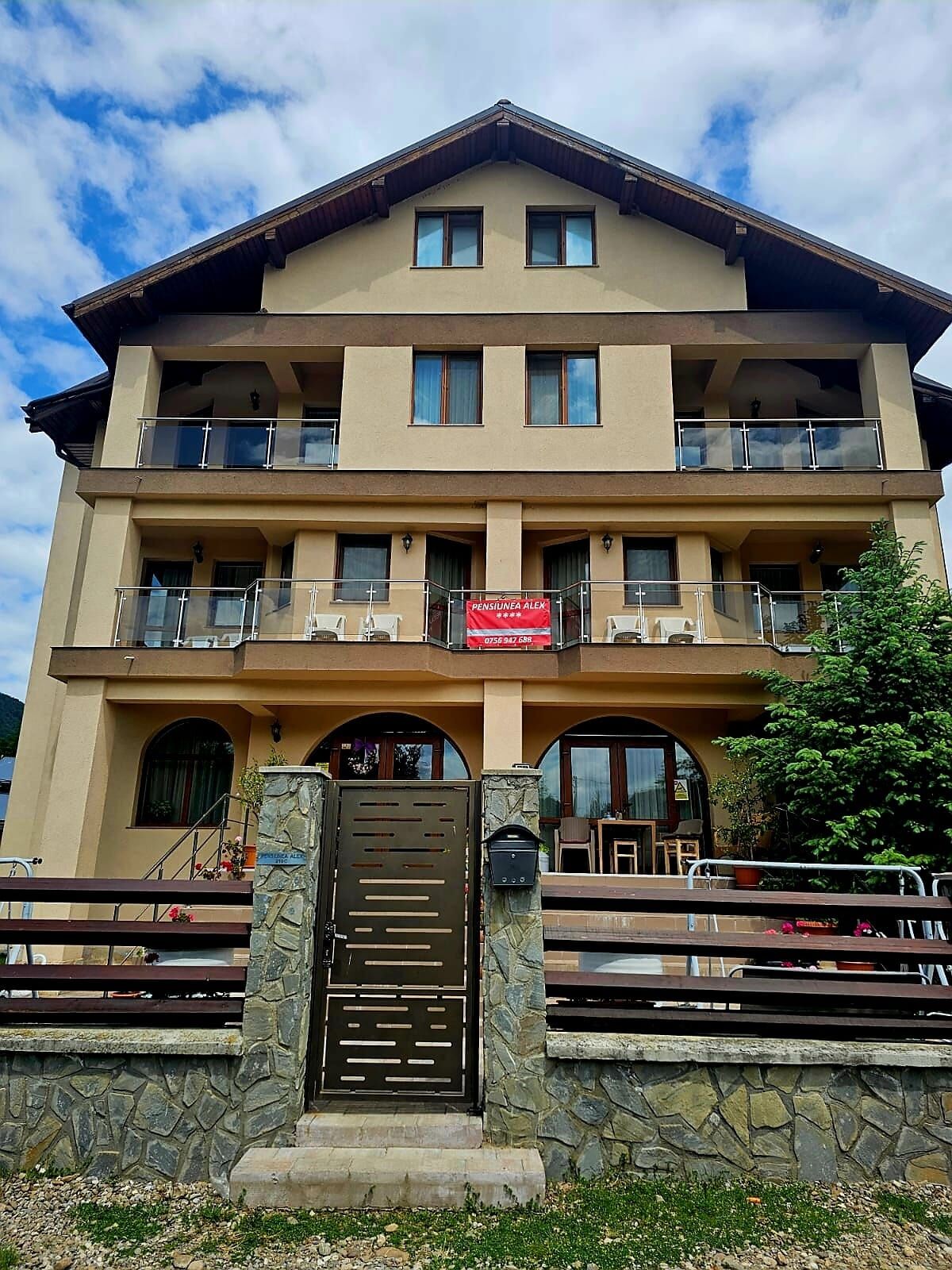 Pensiunea Alex Cheia - Travelminit.ro