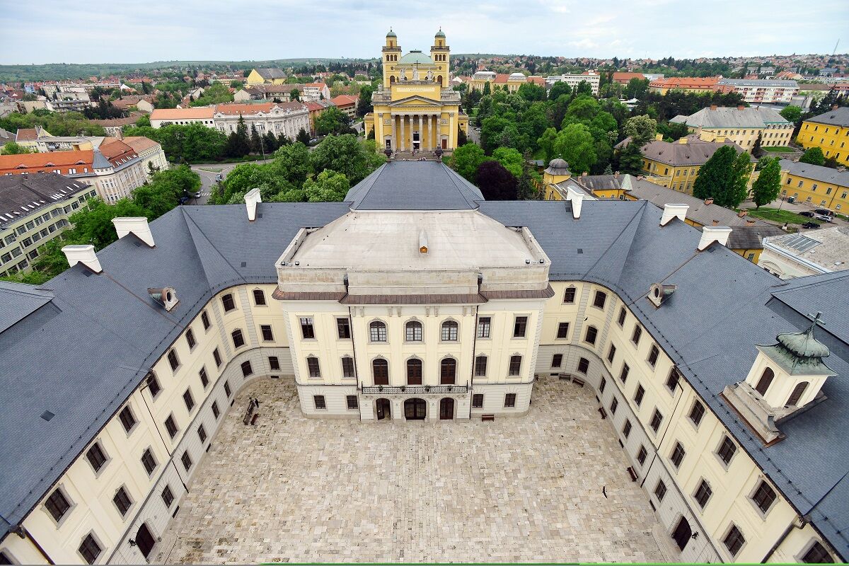 Líceum - Képek, Leírás, Vélemények - Szallas.hu programok